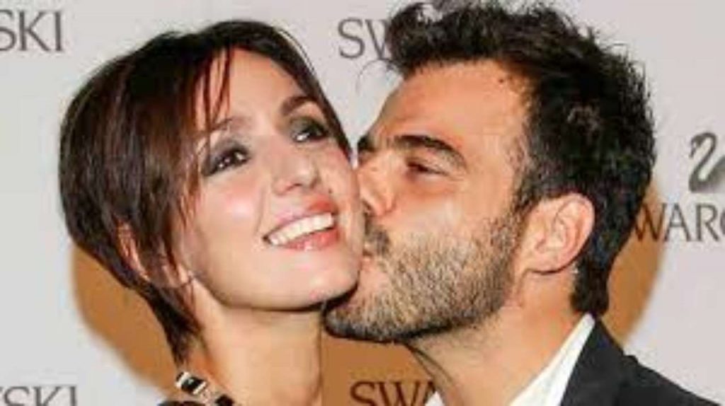 Ambra Angiolini e Francesco Renga di nuovo fianco a fianco: fan al ...