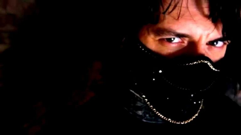 Adam Kadmon, vi ricordate l'enigmatico protagonista di Mistero? Ecco ...